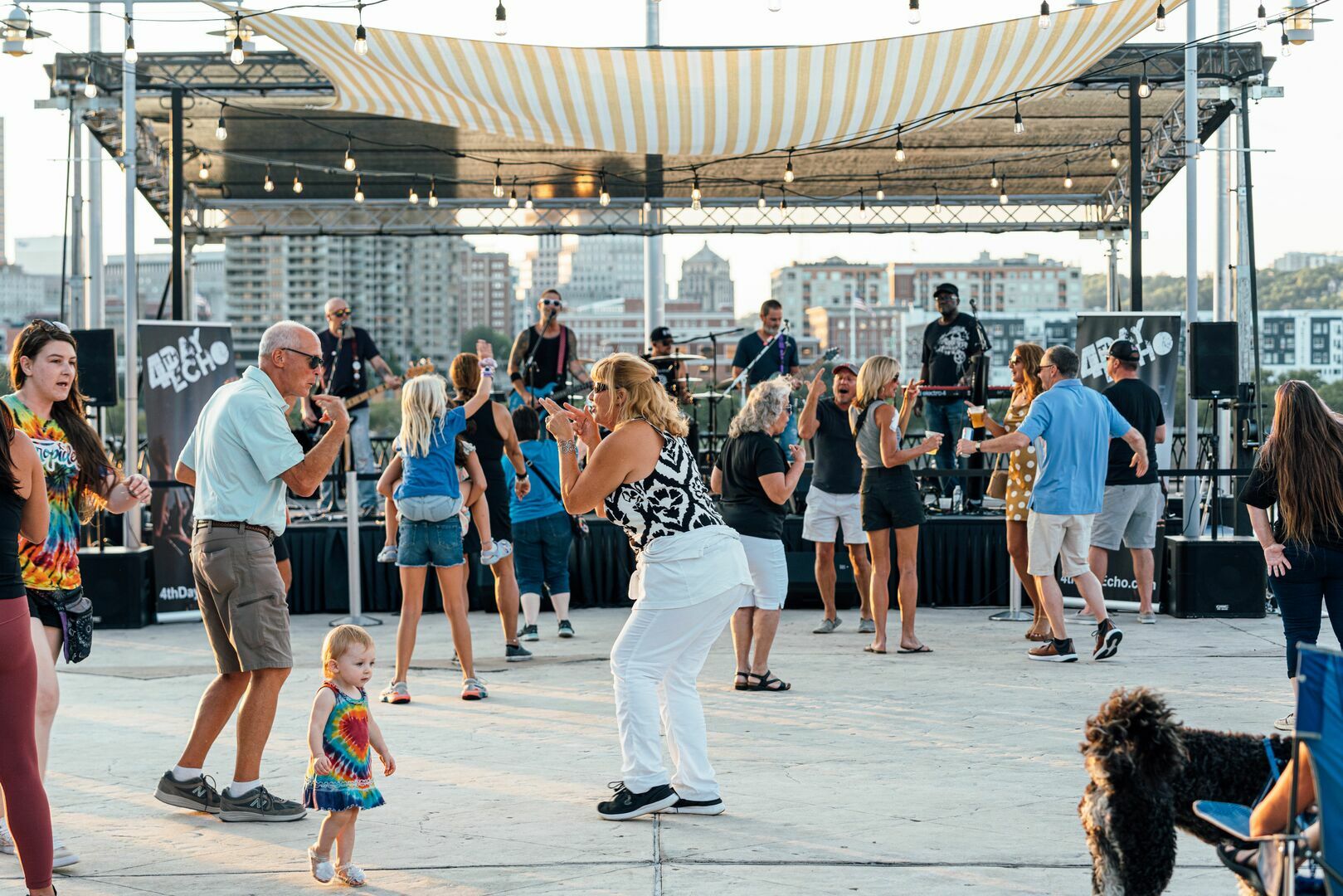 Live on the Levee | Newport on the Levee | UpcomingEvents.com