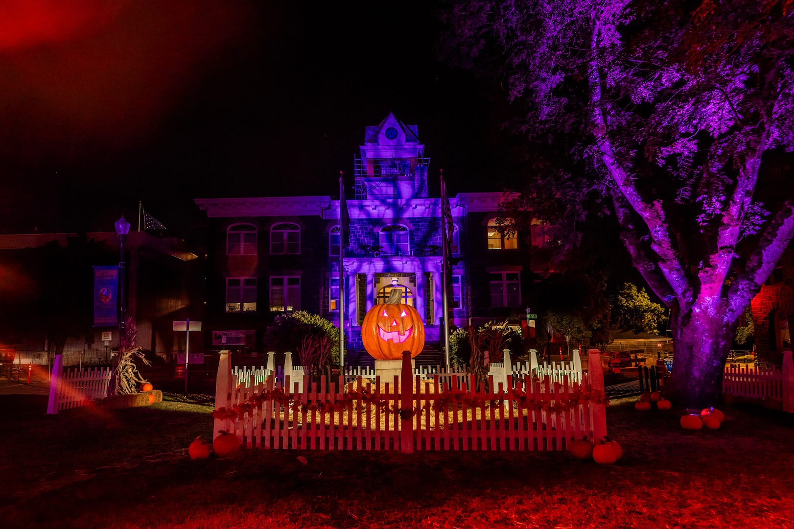 Spirit of Halloweentown - St. Helens, Oregon | 275 Strand St ...