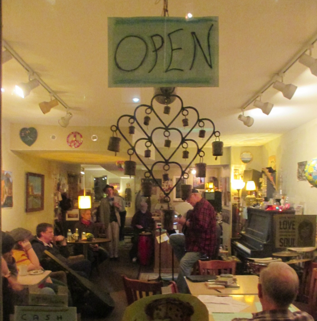 Dave Kitchen Trio | Moon and River Cafe | UpcomingEvents.com