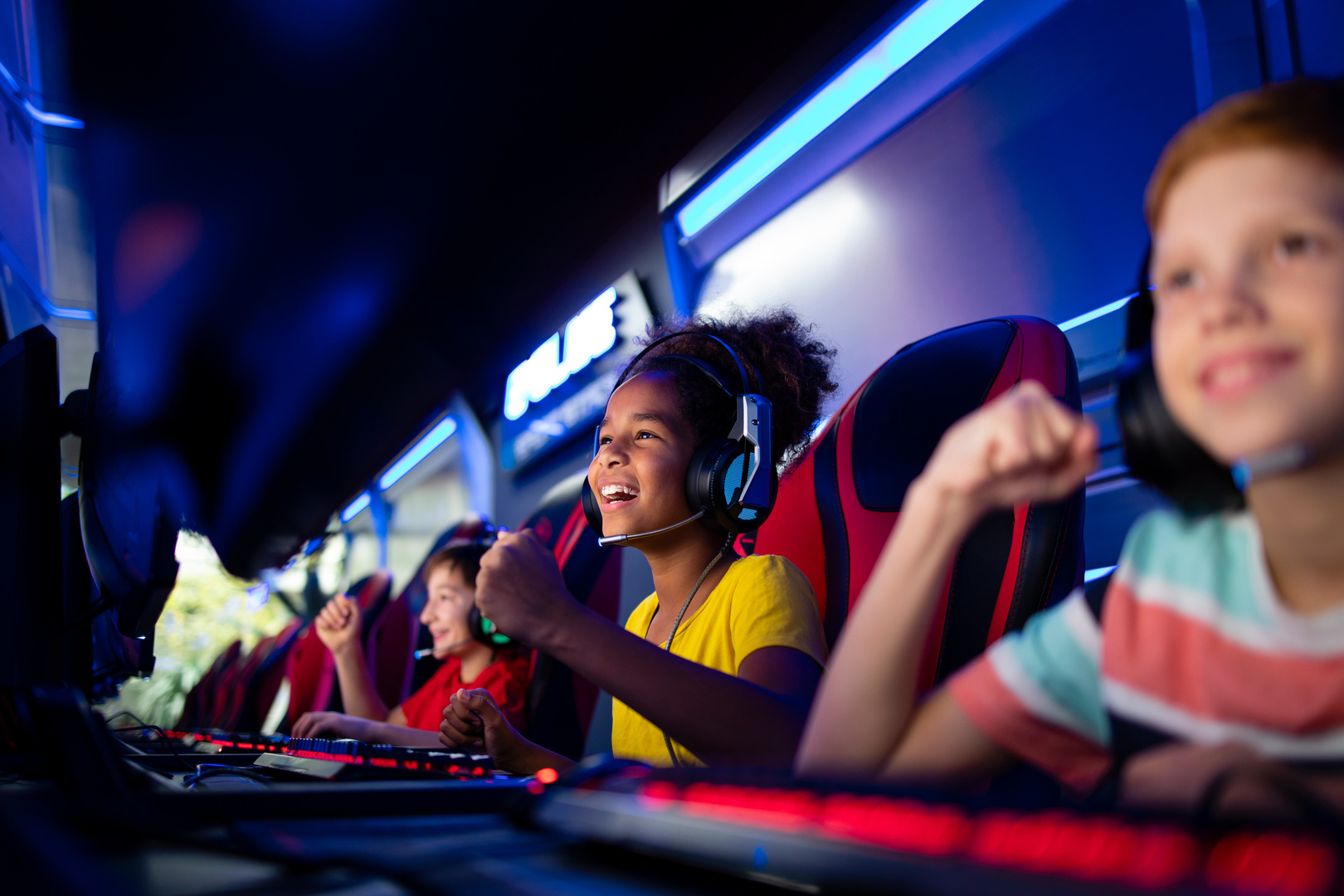 Extra Life Gaming Convention hosted by Ann & Robert H. Lurie Children's ...