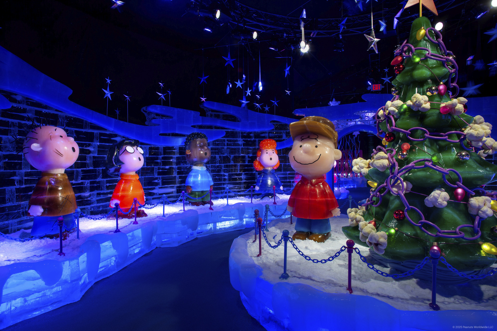 ICE! featuring "A Charlie Brown Christmas" | Gaylord Opryland Resort ...